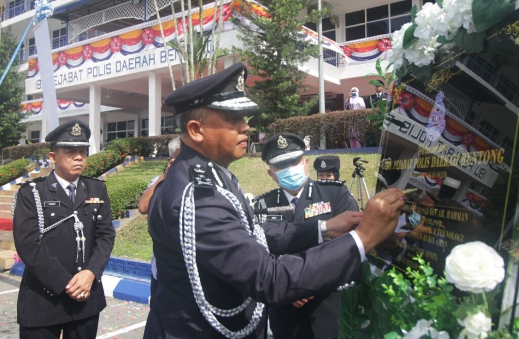 Perlu mohon lesen senjata api dari PDRM - Kosmo Digital