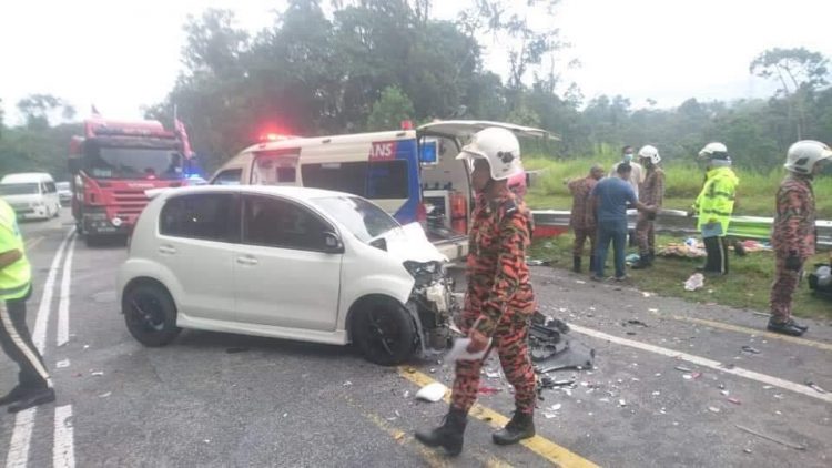 Tiga maut, lapan cedera nahas dua kereta - Kosmo Digital