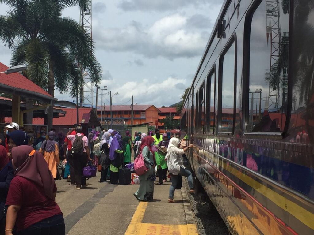 KTMB tambah lima gerabak penuhi permintaan - Kosmo Digital