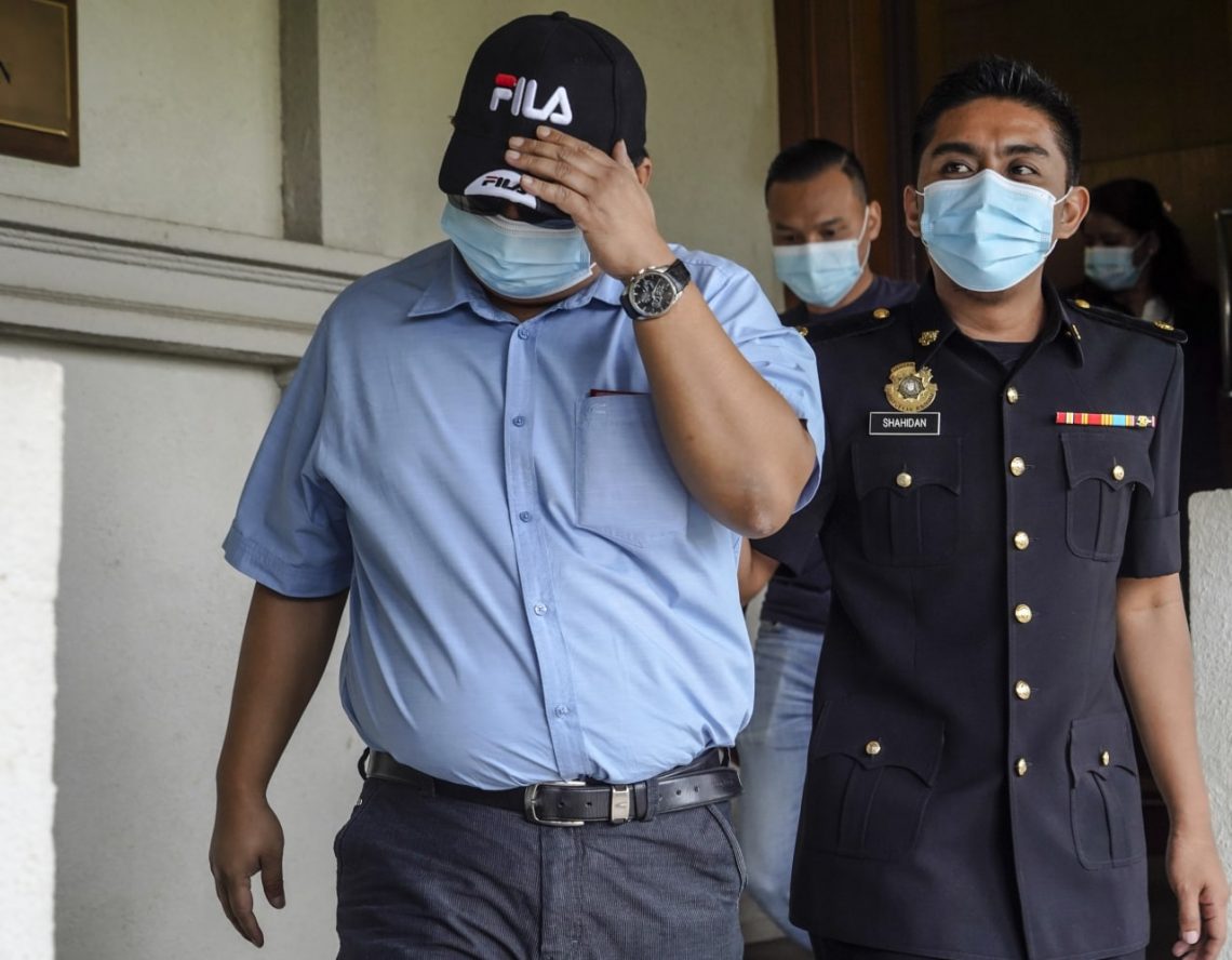 Pegawai imigresen mengaku tidak bersalah terima rasuah - Kosmo Digital