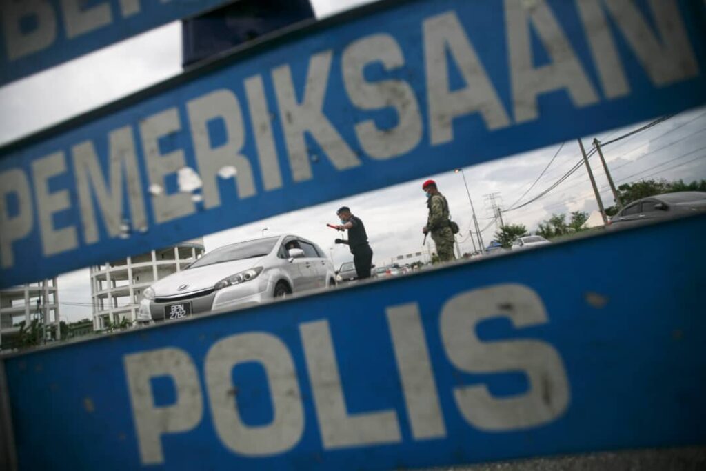 120 sekatan jalan raya di Selangor - Kosmo Digital