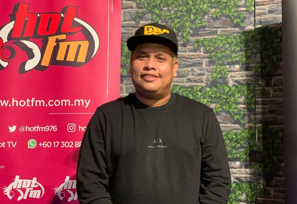 Shuk Sahar ditamatkan kontrak Hot FM - Kosmo Digital