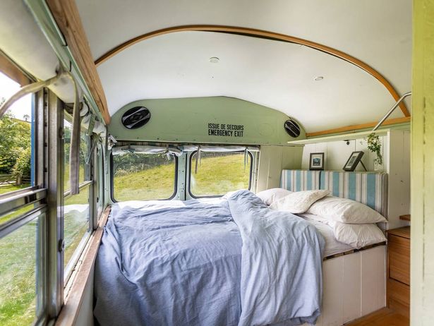 Bas sekolah jadi rumah percutian - Kosmo Digital