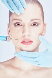 Tiada botox, penebal bibir untuk remaja Britain - Kosmo Digital