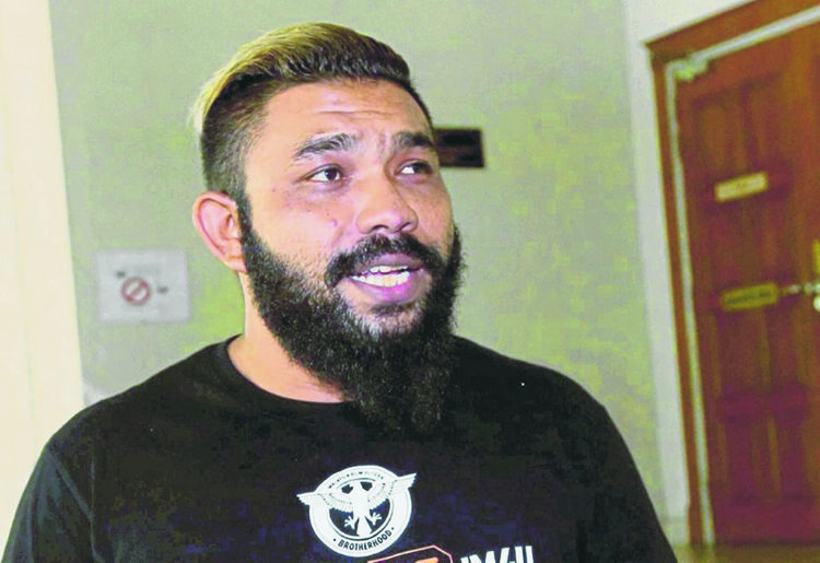 Nafi Papagomo, Wan Muhammad Azri diminta perjelas gelaran di mahkamah ...