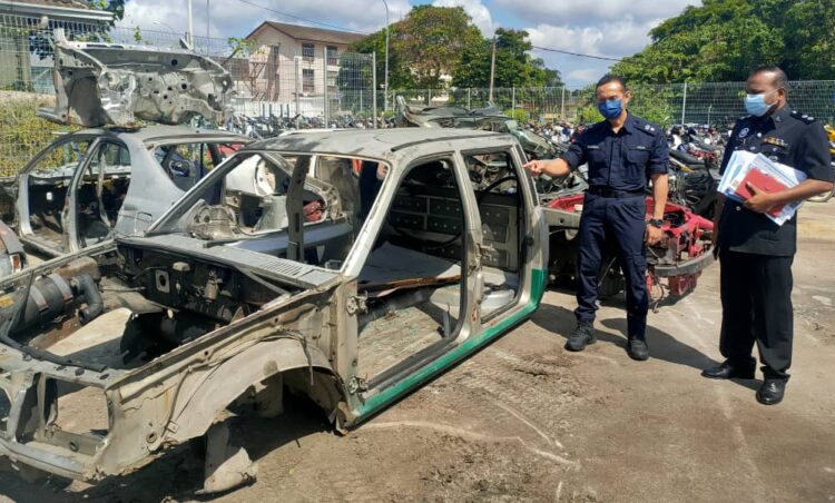 Tiga geng 08 ditangkap lerai komponen kenderaan - Kosmo Digital