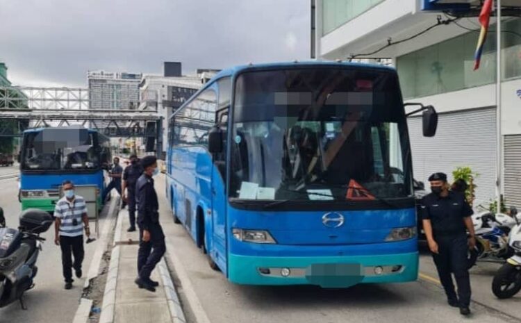 Bas bawa pekerja melebihi kapasiti, majikan dikompaun RM10,000 - Kosmo ...