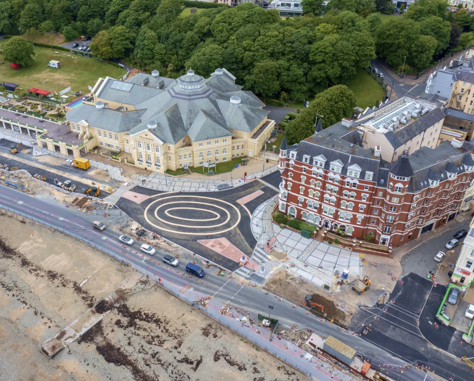 Bulatan jalan pelik buat penunggang motosikal keliru - Kosmo Digital