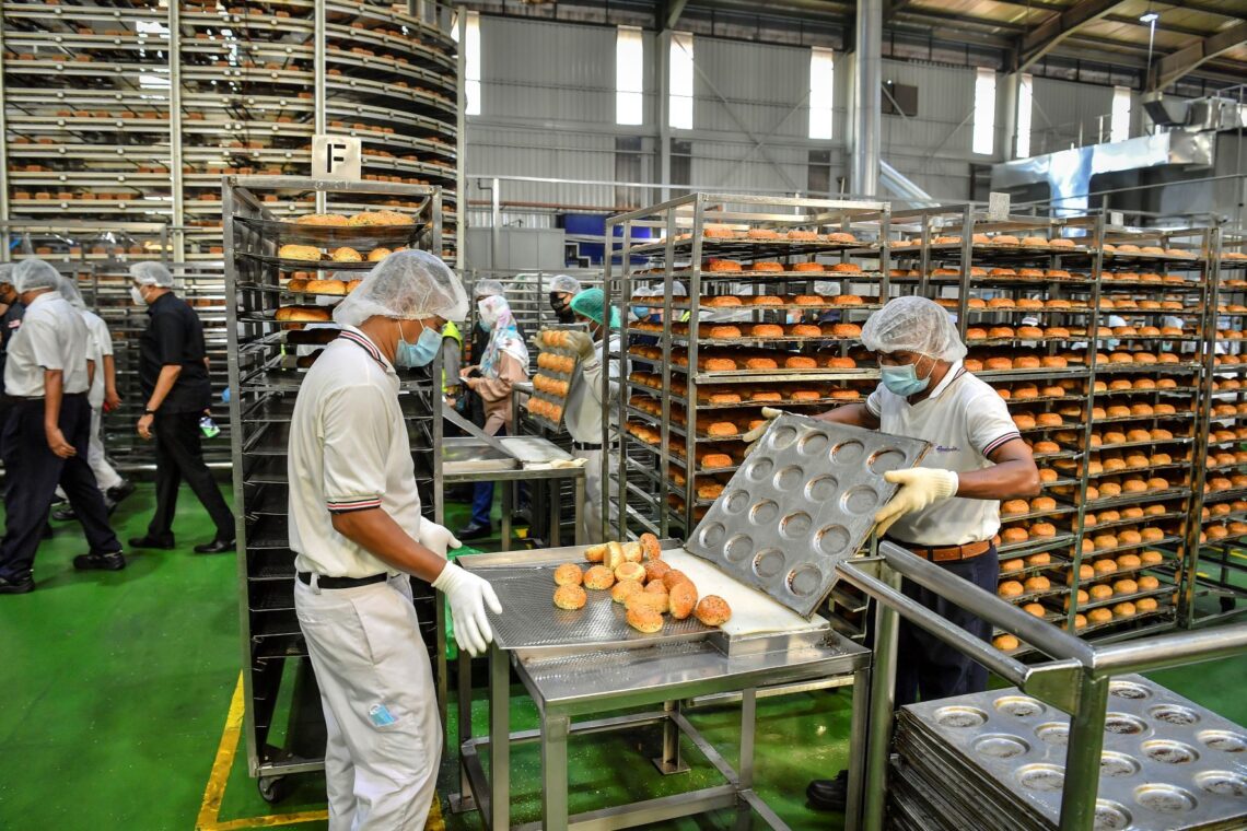 Persatuan kilang rayu kerajaan benarkan operasi - Kosmo Digital