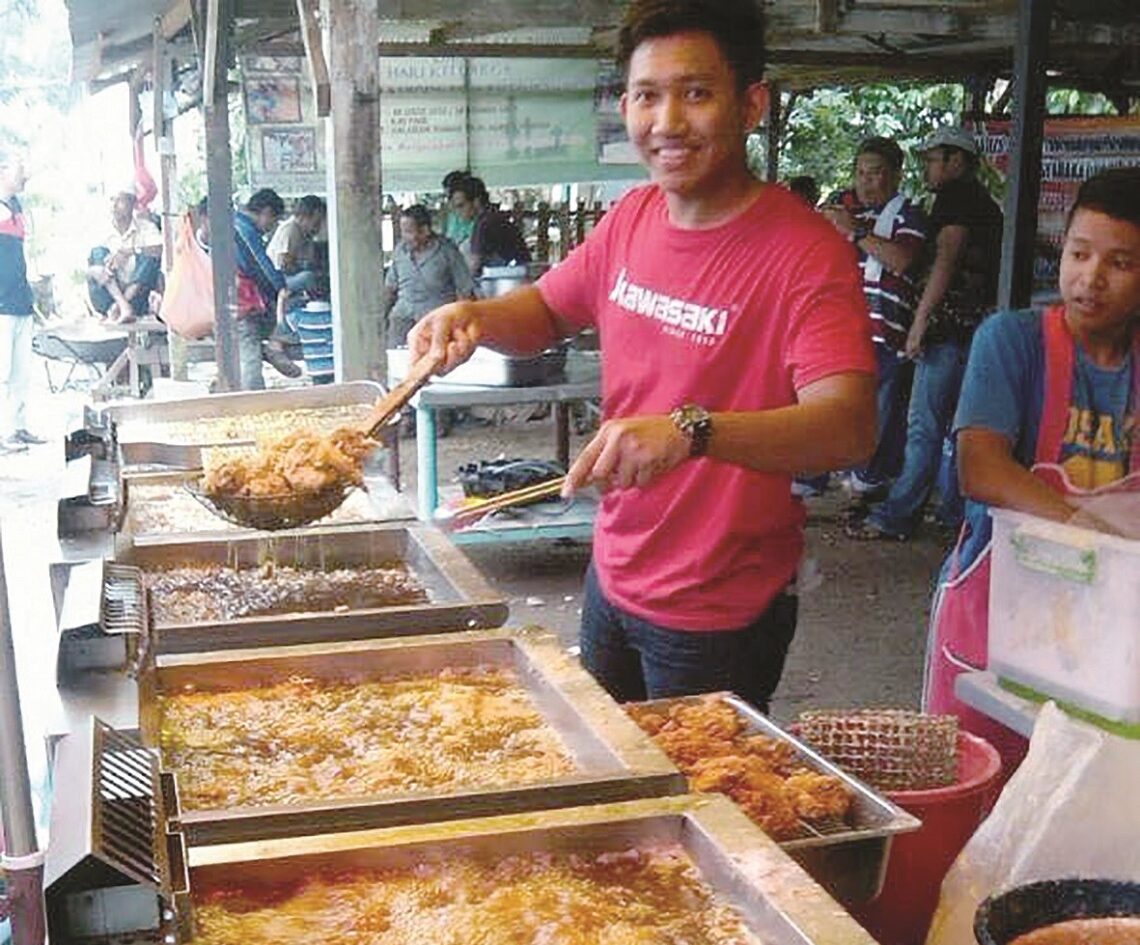 Muiz Hot Chicken kini miliki 85 kios - Kosmo Digital