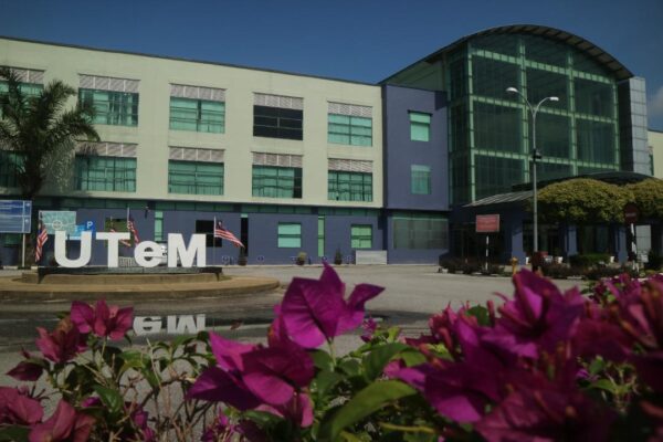 2,115 graduan TVET dirai pada Majlis Konvokesyen UTeM ke-19 - Kosmo Digital