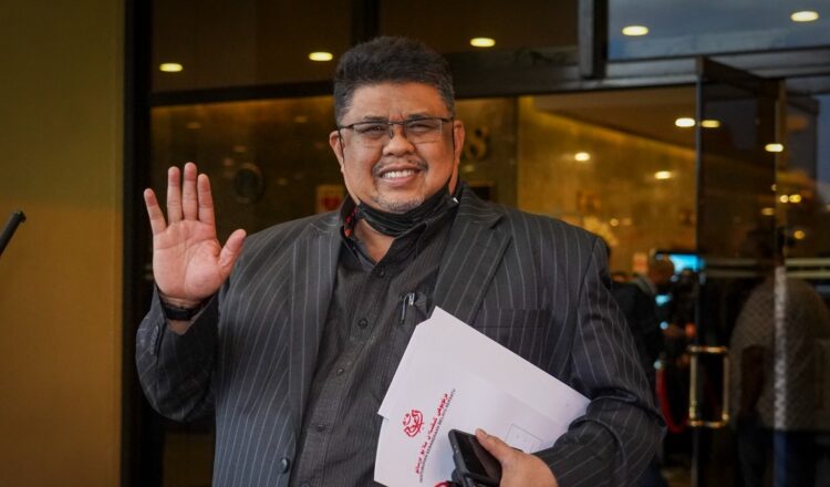 UMNO lantik Ab. Rauf sebagai Ketua Menteri Melaka baharu - Kosmo Digital