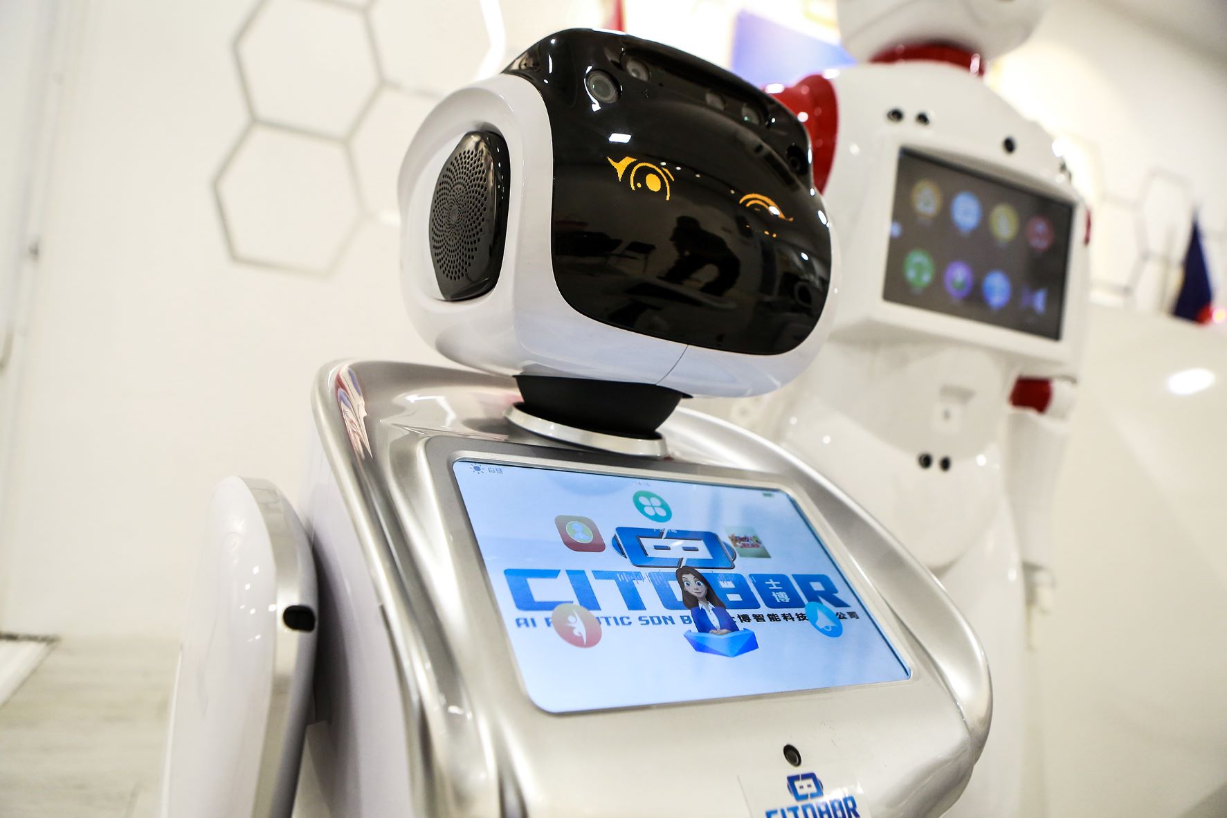 Citobor bawa robot AI ke Malaysia - Kosmo Digital