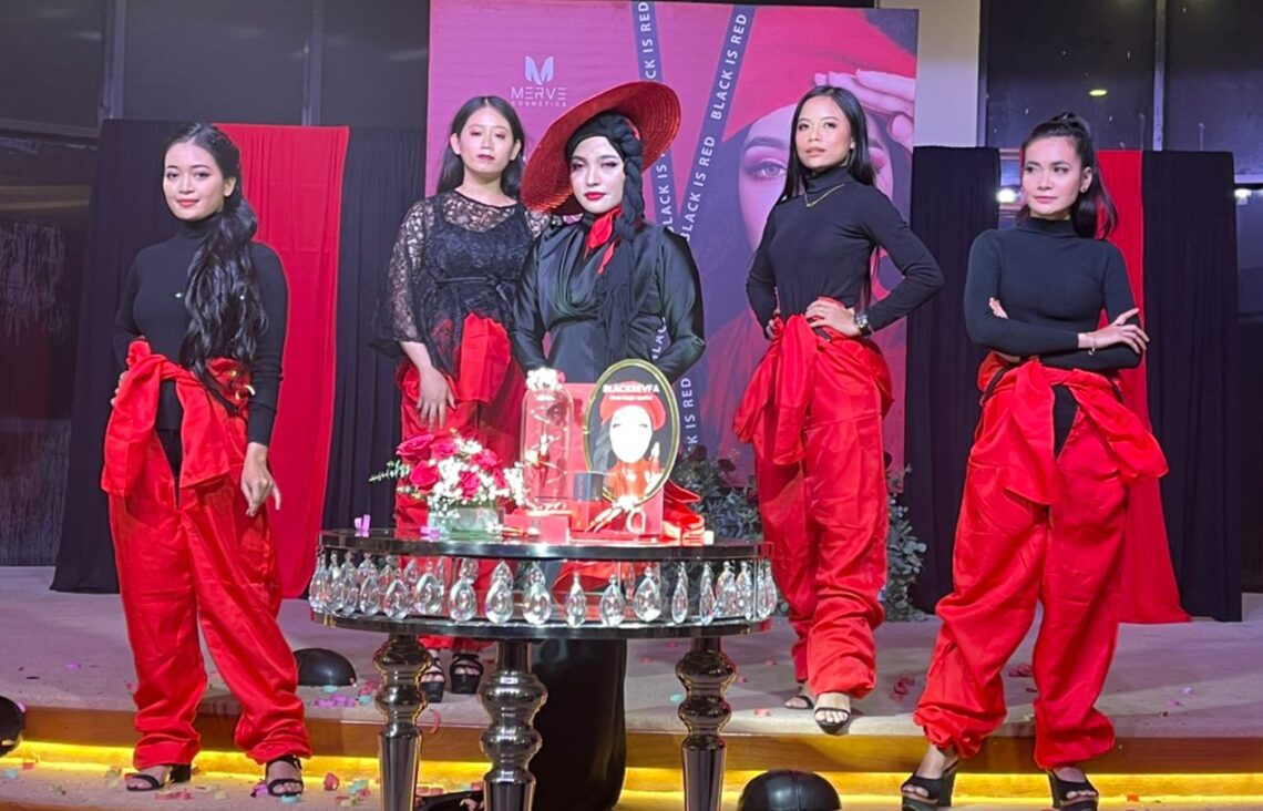 Joy Revfa terus bangkit, enggan toleh ke belakang - Kosmo Digital