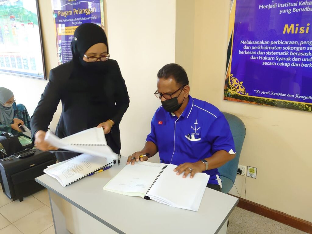 Waris Mohammed Salleh Perang fail notis permohonan perintah faraid ...