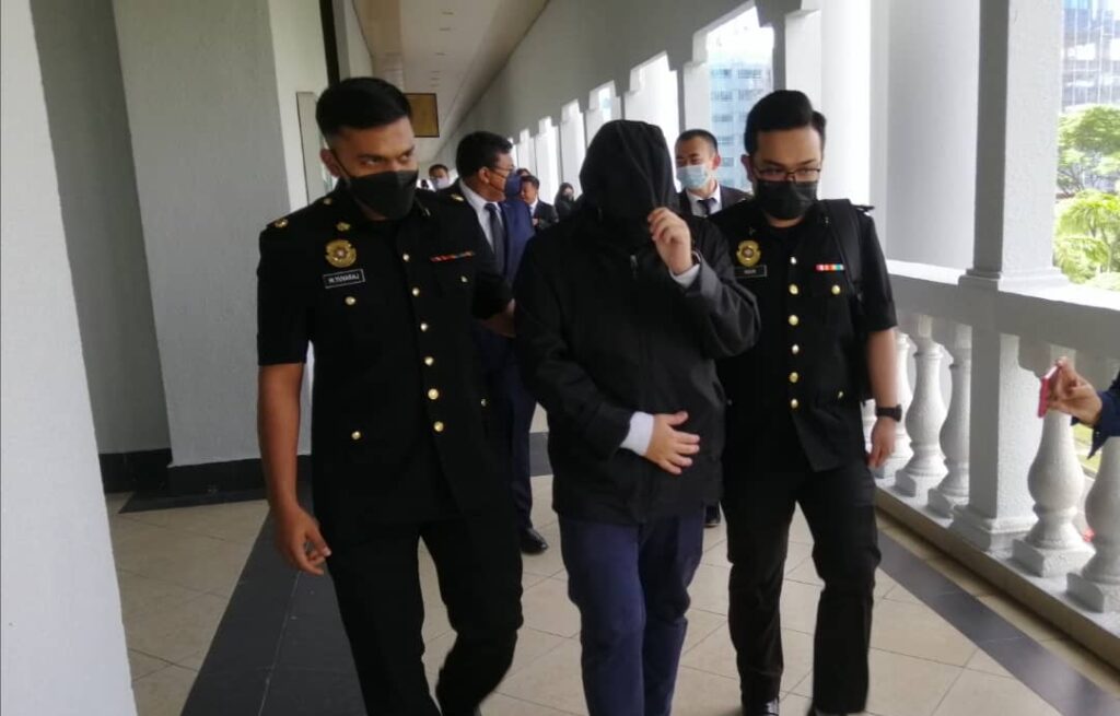 Rasuah: Bekas ketua unit kereta terpakai dijel, denda RM148,200 - Kosmo ...