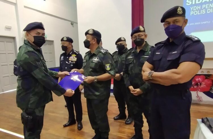 Unit berkuda perkukuh kawalan sempadan Malaysia-Thailand - Kosmo Digital