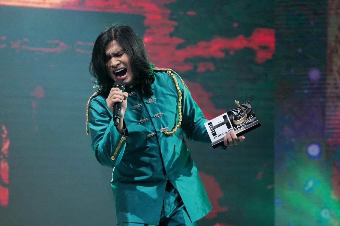 Shahir Zawawi juara pertama Hijrahkan Laguku - Kosmo Digital