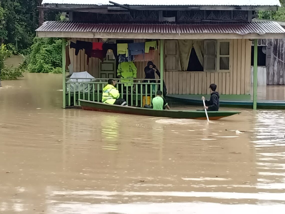 111 mangsa banjir di Tanah Merah, Kuala Krai dipindah ke PPS - Kosmo ...