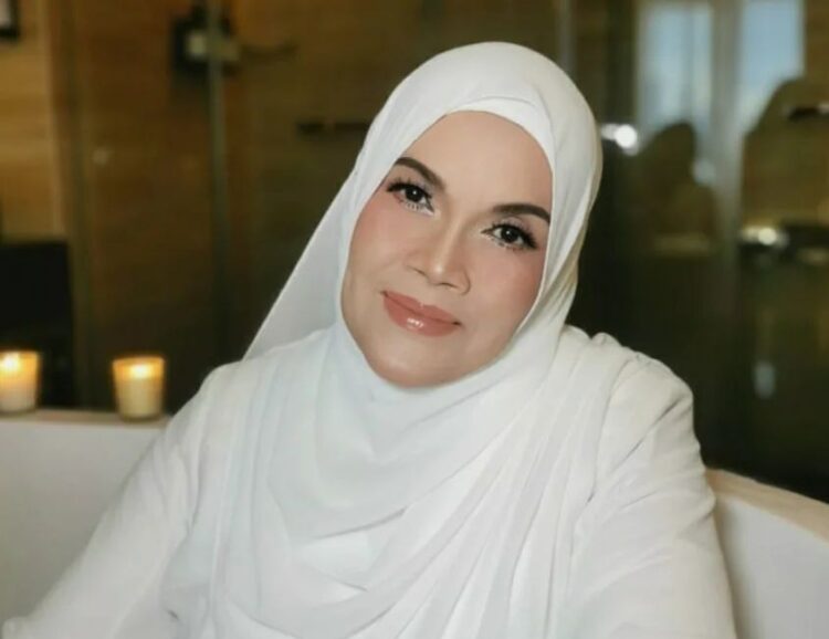 Aishah positif Covid-19 kali kedua - Kosmo Digital