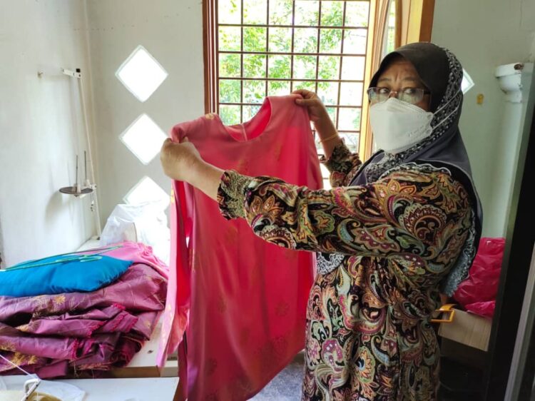 ‘Tukang jahit sudah tutup tempahan’ - Kosmo Digital