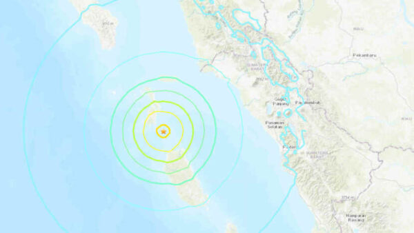 Gempa bumi kuat landa Sumatera - Kosmo Digital