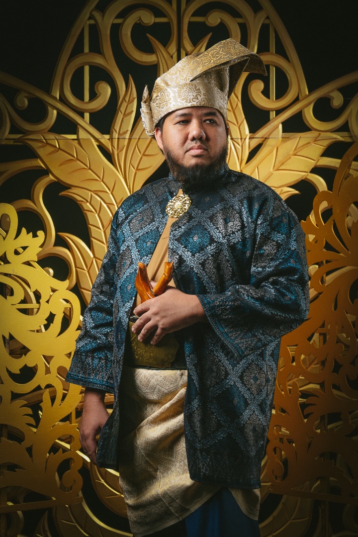 Syukri, Hazira tidak malu menjual produk jamu - Kosmo Digital