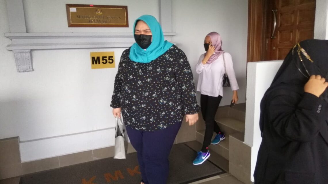 Mahkamah tonton rakaman video hari raya "hamba abdi" - Kosmo Digital