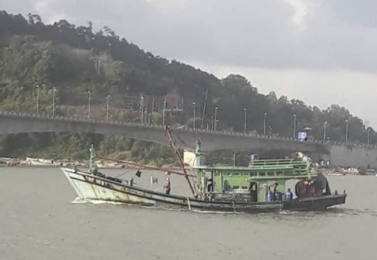 Tekong bot nelayan dikhuatiri hilang di perairan Pulau Kapas - Kosmo ...