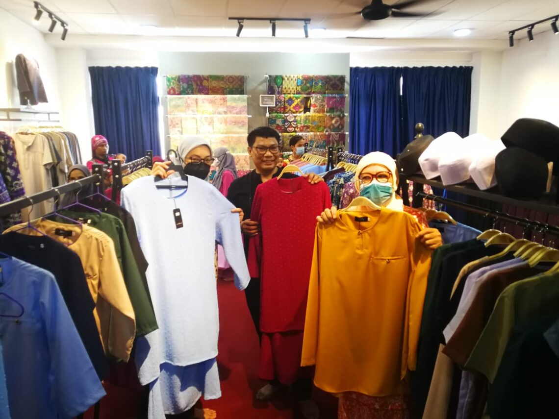 Kumpul modal online sebelum buka butik - Kosmo Digital