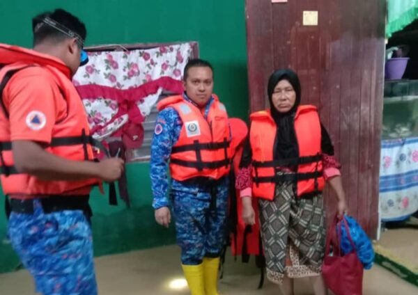 Masjid Ar-Rahman, Lata Rek perlu dana RM5 juta - Kosmo Digital