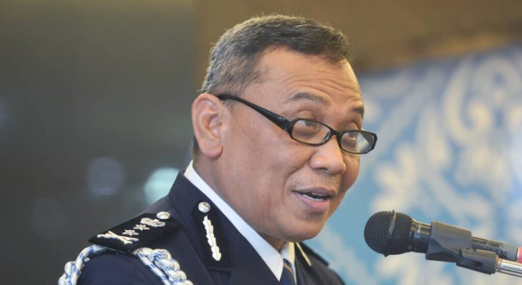 Padam foto seksi, Aishah Azman mula berhijab - Kosmo Digital