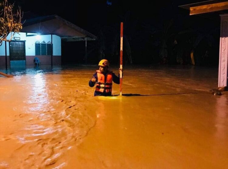 4 kampung, Hospital Baling dilanda banjir kilat - Kosmo Digital 4 kampung, Hospital Baling dilanda banjir kilat - Kosmo Digital