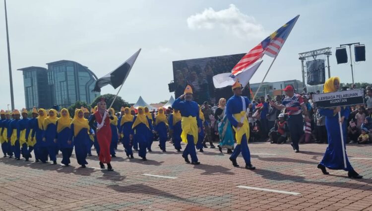 Lebih 6,000 orang teruja hadir sambutan Hari Kemerdekaan di Kuantan ...