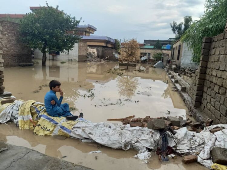 Banjir kilat ragut 20 nyawa, lebih 35 cedera - Kosmo Digital