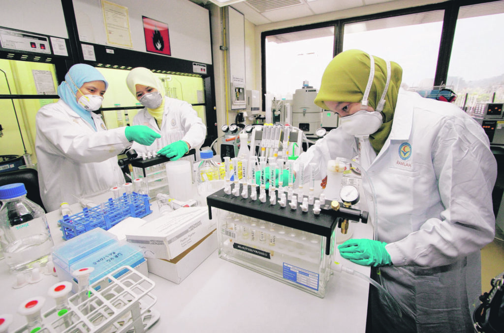 ‘Pelajar stres, murung belajar mata pelajaran sains tulen’ - Kosmo Digital