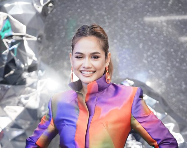 Pilih kawan mudahkan kerja - Liyana Jasmay - Kosmo Digital