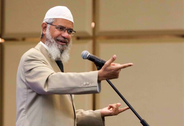 Zakir Naik seru umat Islam manfaatkan media sosial demi dakwah - Kosmo ...