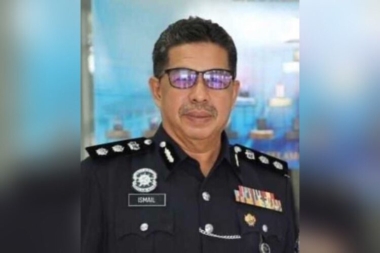 Melayang RM1,900 cuak takut gambar bogel tersebar - Kosmo Digital