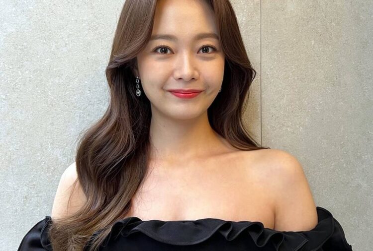 Jeon So-min ambil minuman keras ubati seksaan - Kosmo Digital