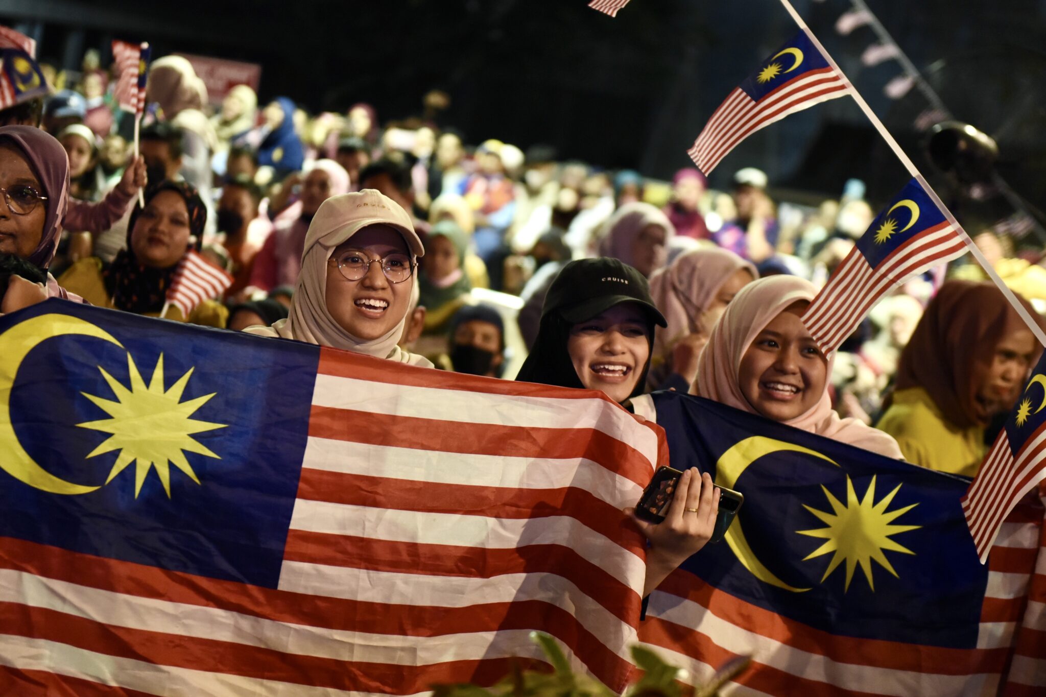 Pengundi 18 perlu lebih cakna, bijak - Kosmo Digital