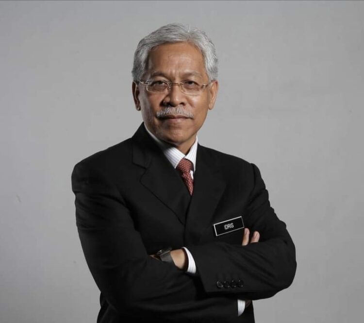 PRU15: Idris Jusoh umum berundur, beri laluan calon muda - Kosmo Digital
