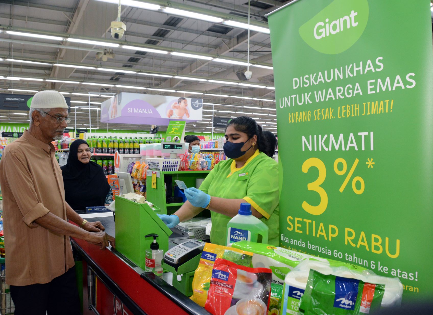 Giant tawar diskaun tambahan tiga peratus untuk warga emas - Kosmo Digital