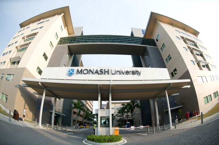 Universiti Monash Malaysia di kedudukan terbaik dunia - Kosmo Digital