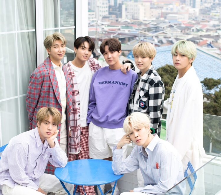 BTS 5 tahun berturut-turut menang AMA2022 - Kosmo Digital