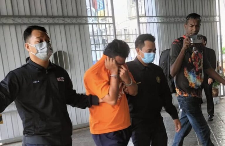 Inspektor polis direman disyaki minta rasuah RM10,000 - Kosmo Digital