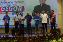 Anak Bera gembira dapat kerja lebih bagus, gaji tinggi - Kosmo Digital