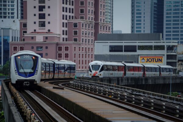 LRT Kelana Jaya alami gangguan teknikal lagi, perjalanan tren ...