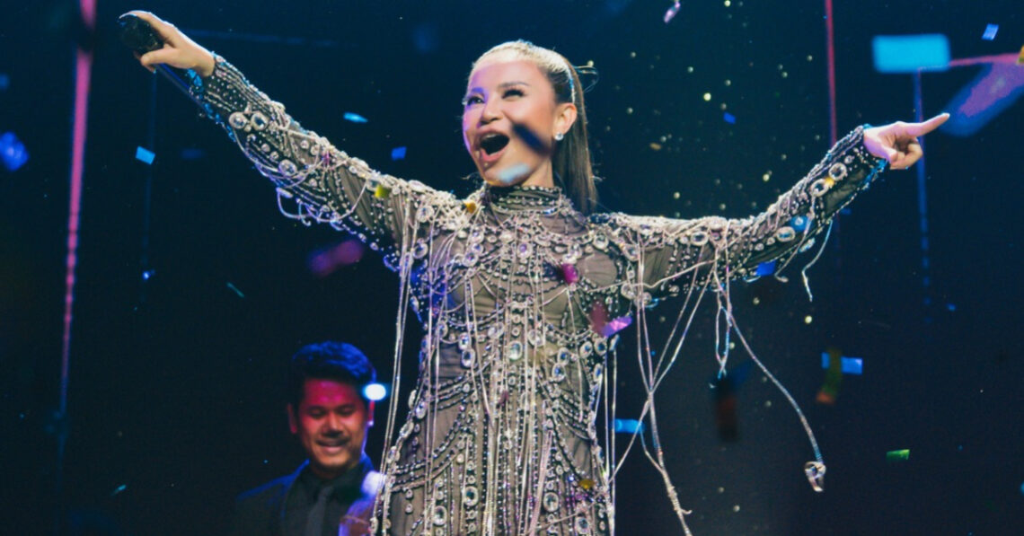 25 tahun Rossa, penghibur 'papan atas' - Kosmo Digital