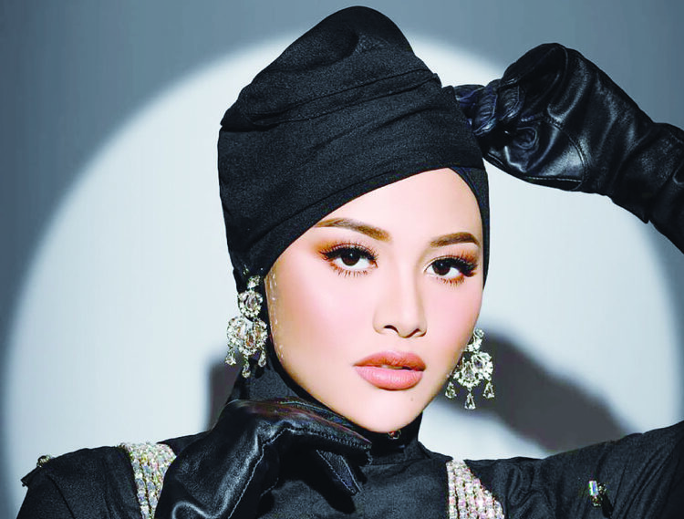 Aurel Hermansyah masuk politik? - Kosmo Digital